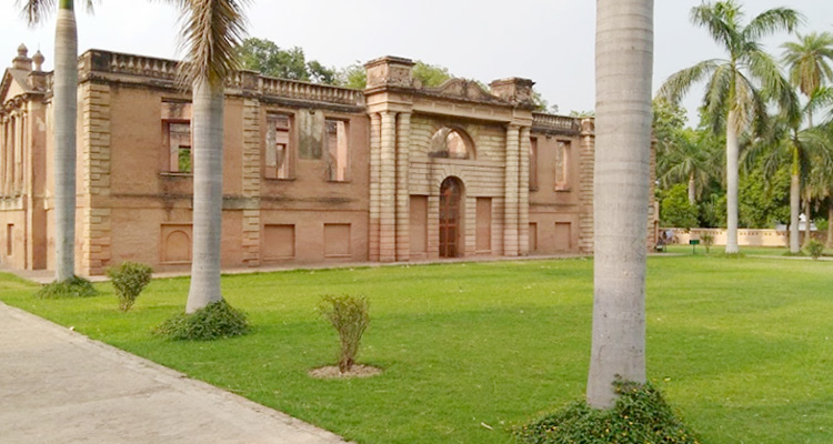 Dilkusha Kothi Palace Lucknow (Entry Fee, Timings, History, Built by ...