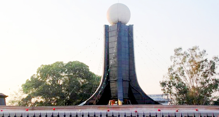 Hazratganj Lucknow Hazratganj Lucknow - Lucknow Tourism