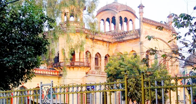 Hazratganj Lucknow Hazratganj Lucknow - Lucknow Tourism